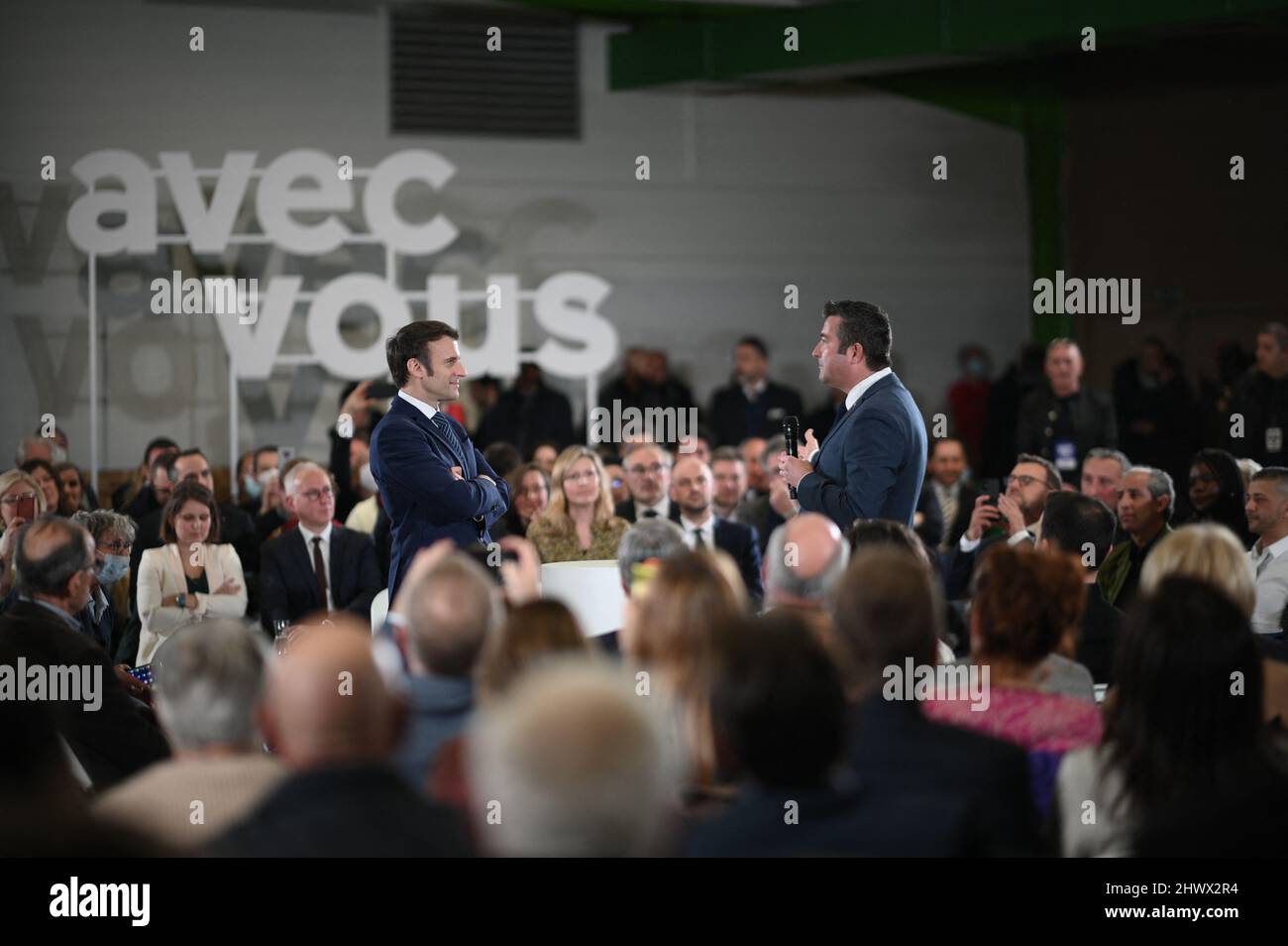 Free conversation with France's President Emmanuel Macron, French ...