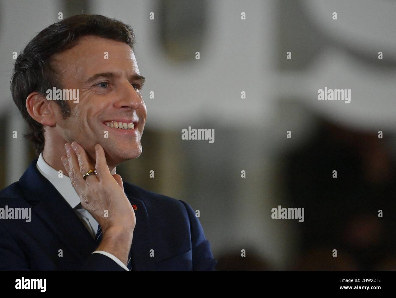 Free conversation with France's President Emmanuel Macron, French ...