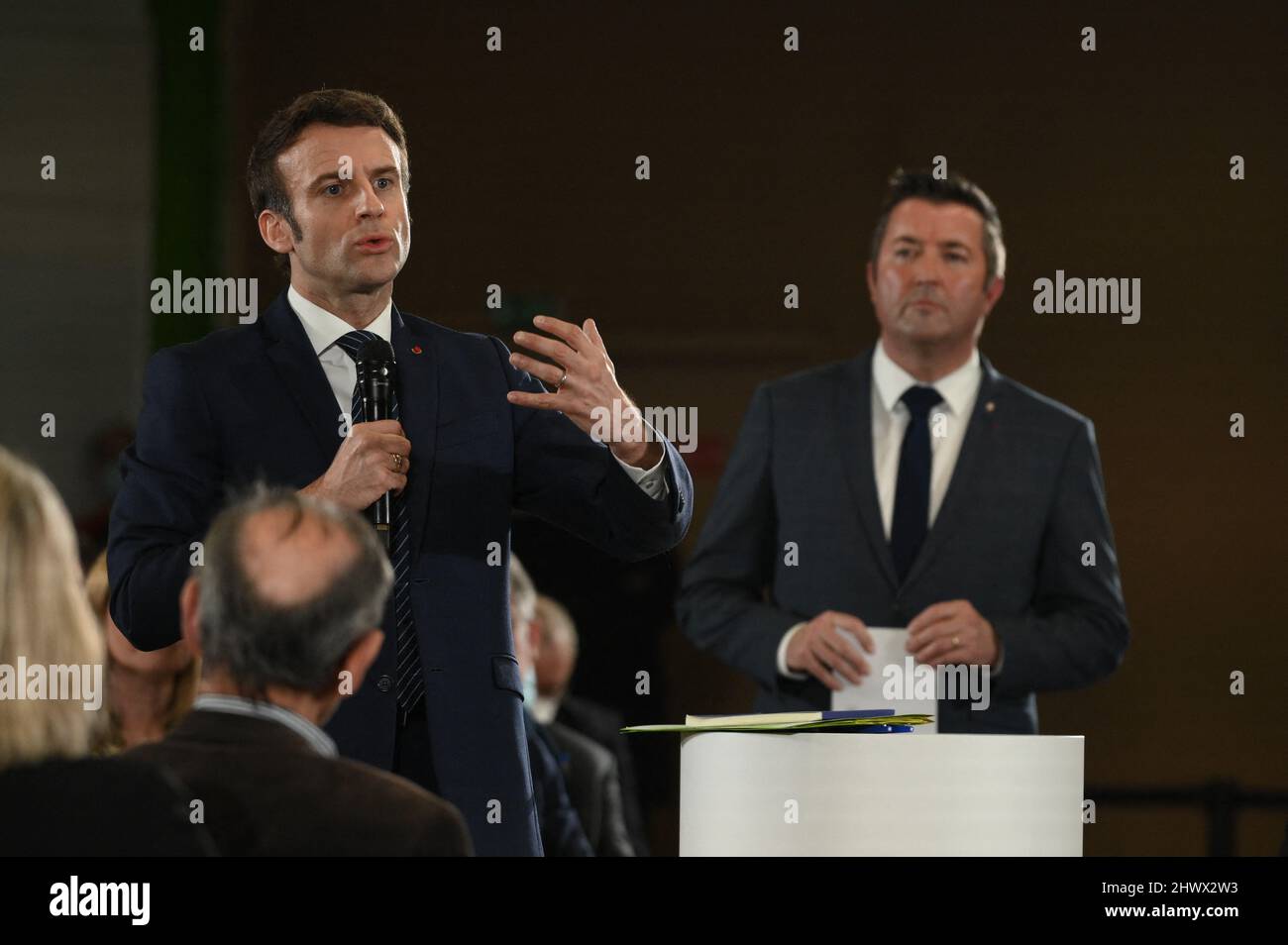 Free conversation with France's President Emmanuel Macron, French ...