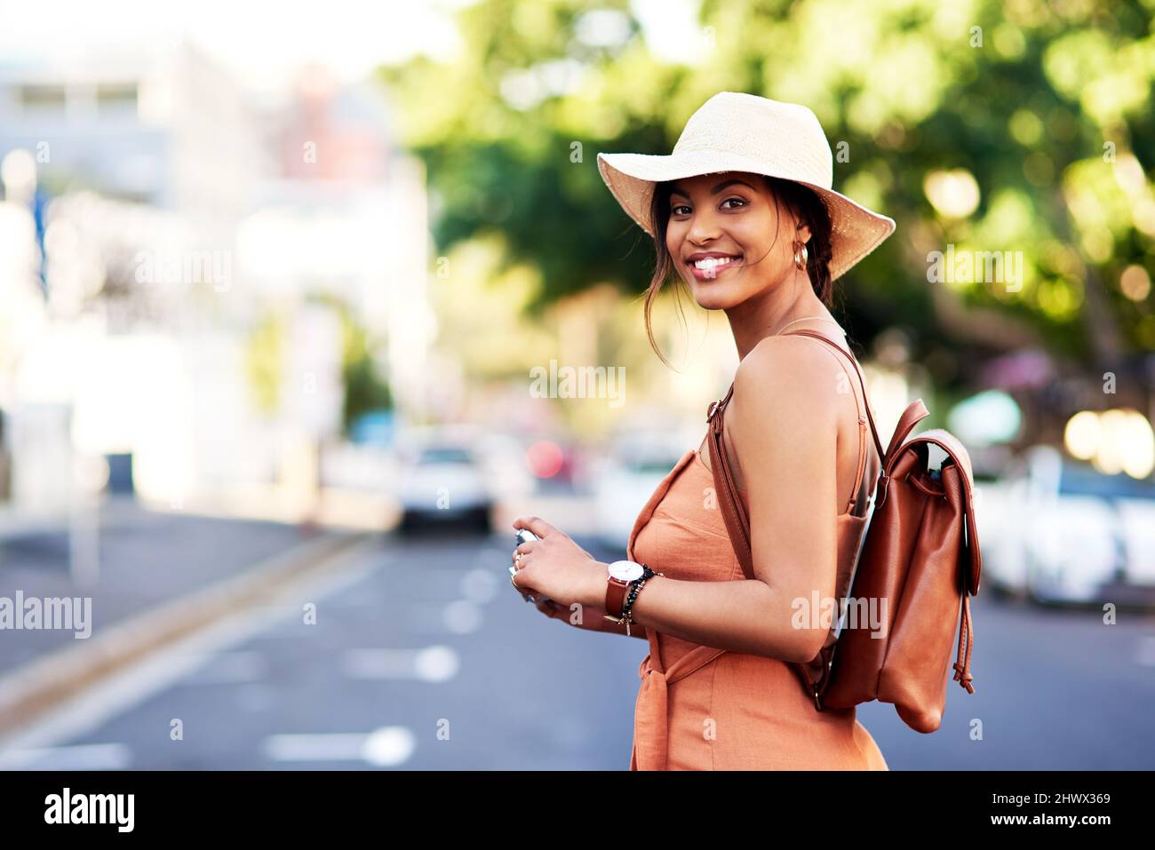 American woman sightseeing hi-res stock photography and images - Alamy