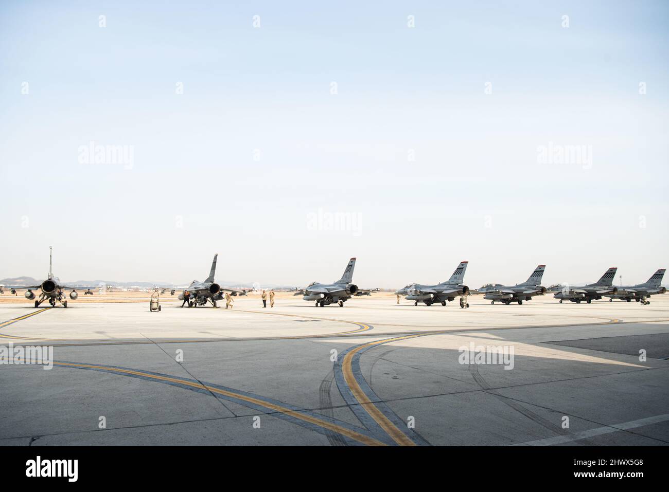 F-16 Fighting Falcon pilots with the 36th Fighter Squadron line up for ...