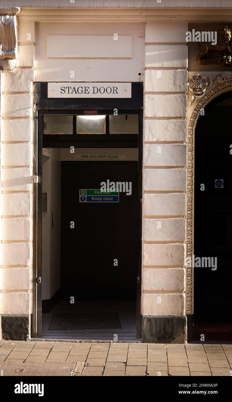 Door to theatre hi-res stock photography and images - Alamy