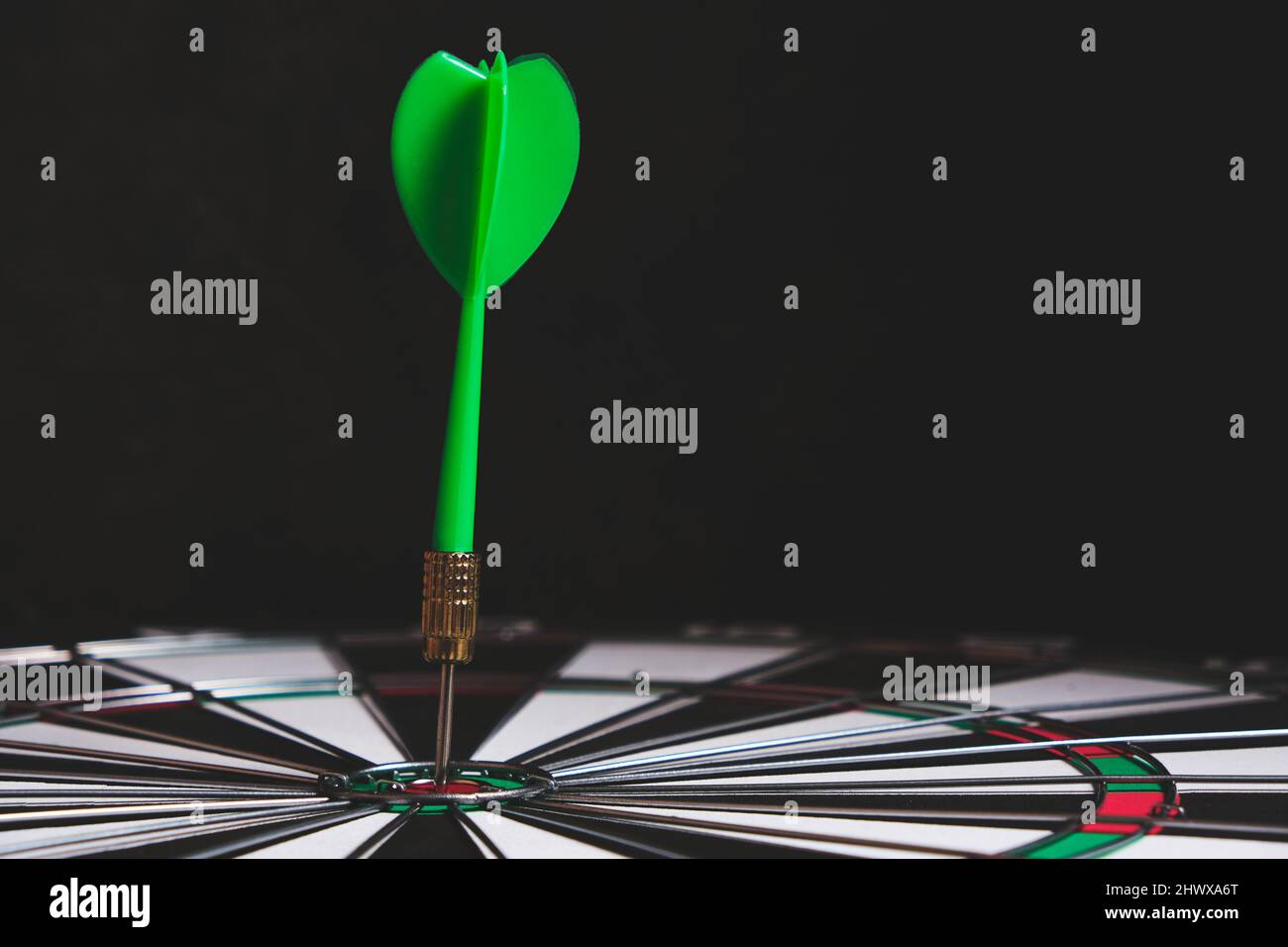 Stuck dart hi-res stock photography and images - Alamy