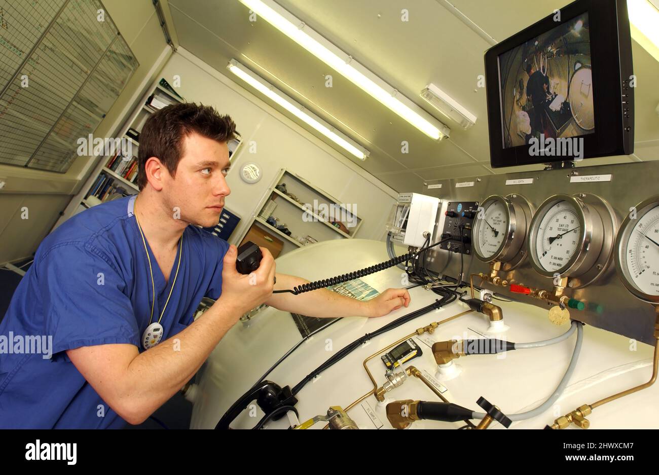 The bends disease hi-res stock photography and images - Alamy