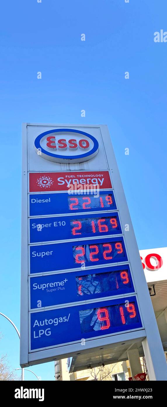 Berlin, Germany. 08th Mar, 2022. Gasoline prices at a filling station ...
