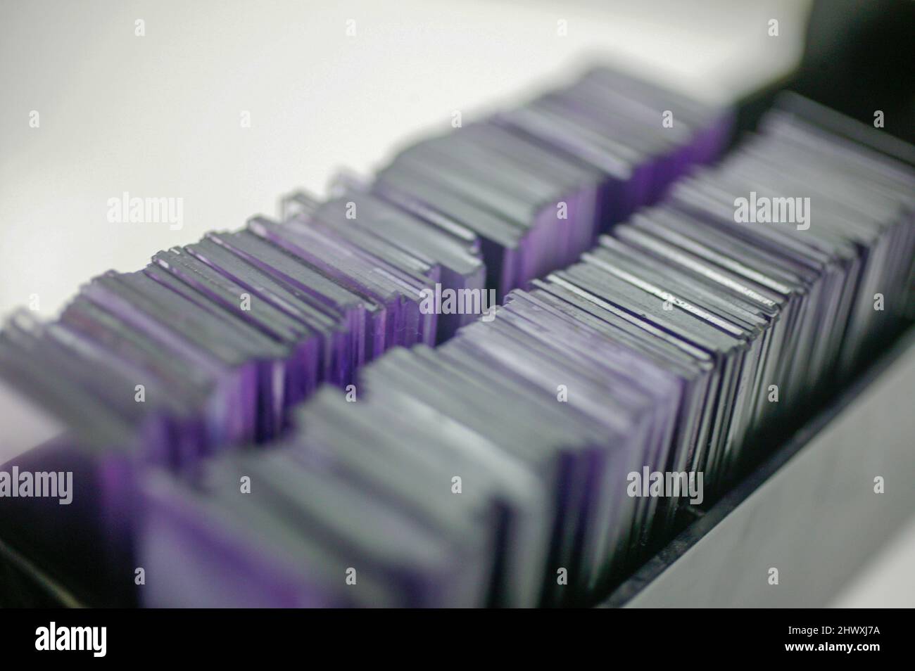 Pathology slides hi-res stock photography and images - Alamy