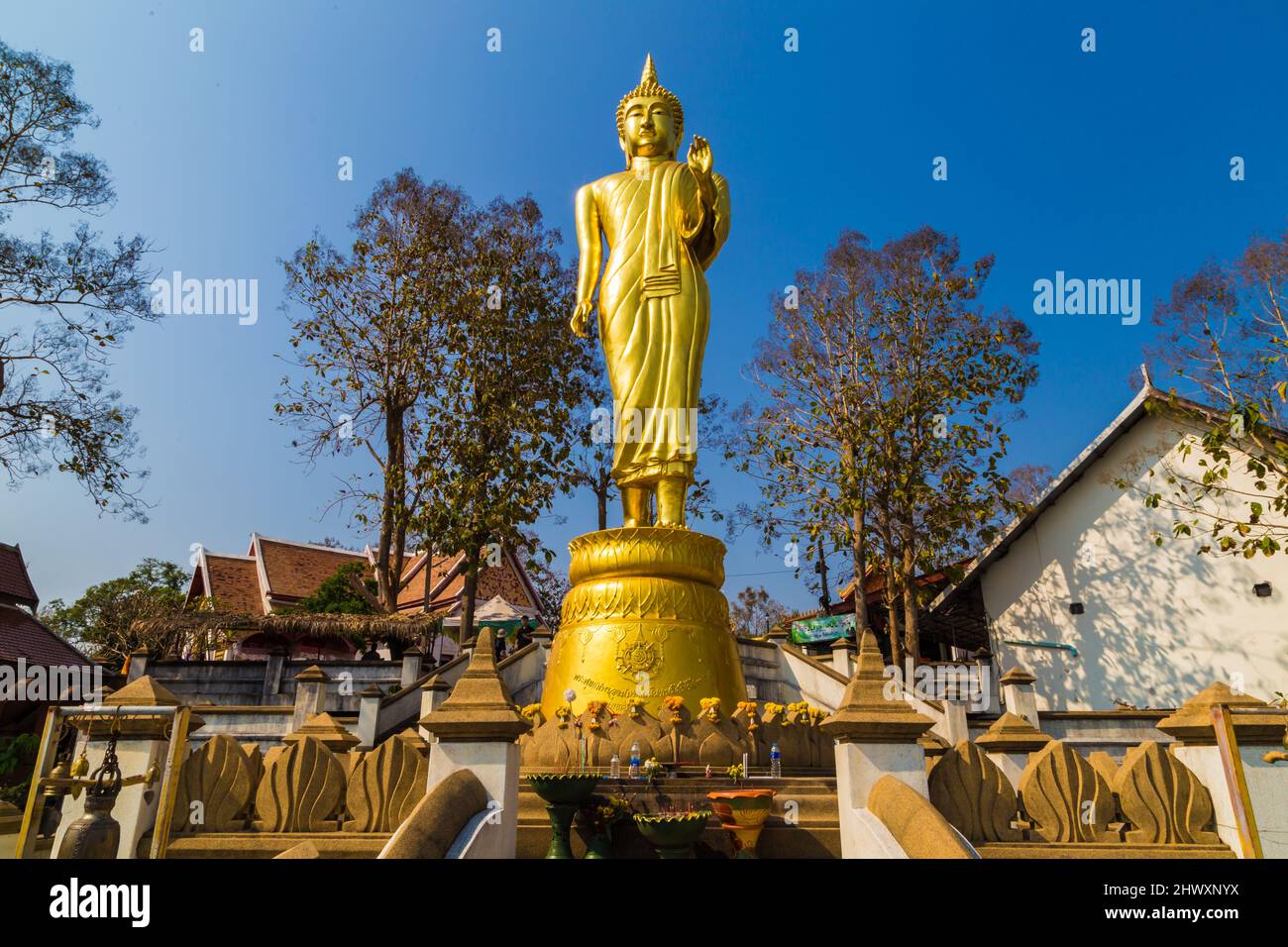 Pakse golden buddha hi-res stock photography and images - Alamy