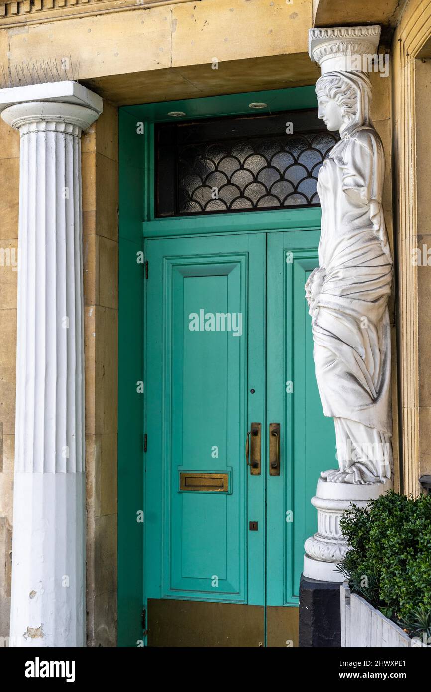 Caryatid table hi-res stock photography and images - Alamy