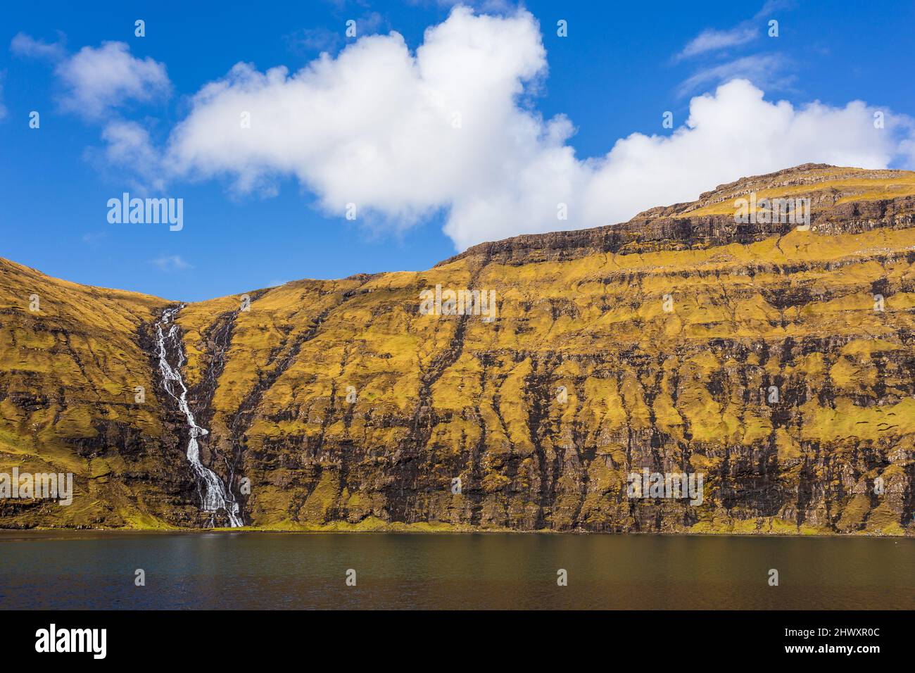 Beautiful spring scenery.View of Pollurin Lagoon in Osin Bay and ...