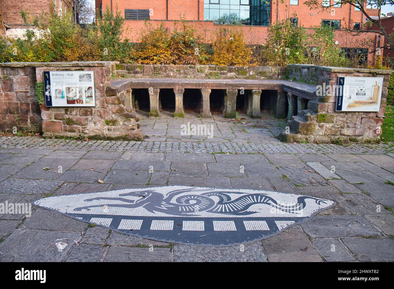 Ruins of a roman bath hi-res stock photography and images - Alamy