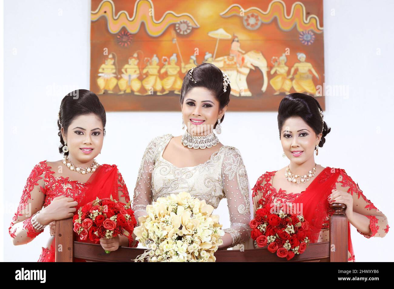 High quality asian bridal photos hi-res stock photography and images ...
