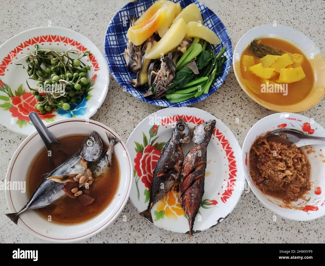 Thai chef cooking food fusion traditional local southern thai food set ...