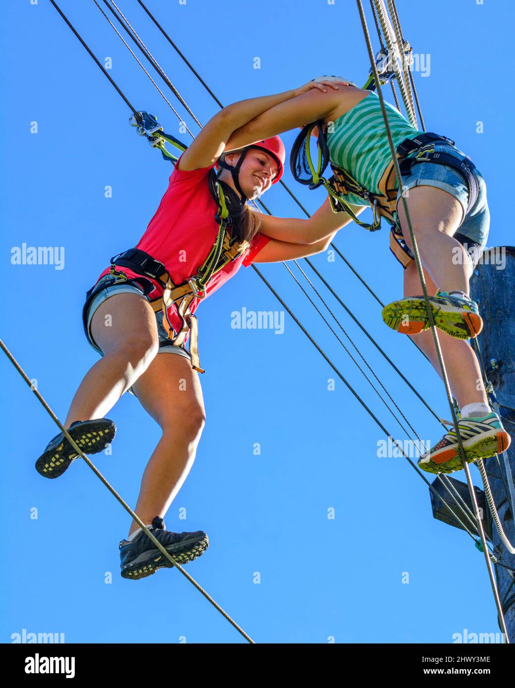 Adventure team rope hi-res stock photography and images - Alamy
