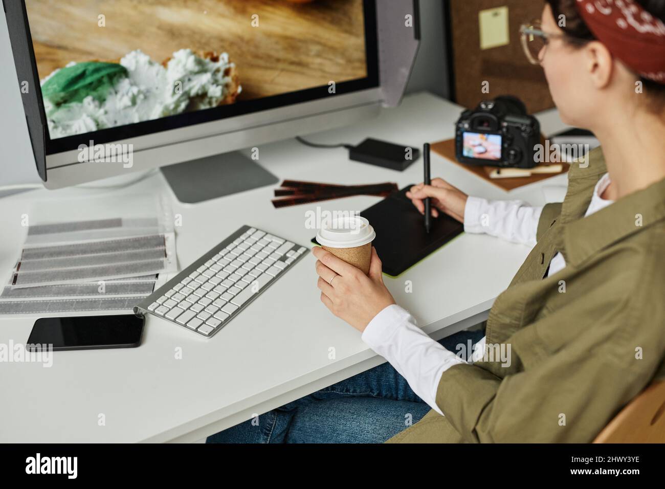 Edit pictures hi-res stock photography and images - Alamy