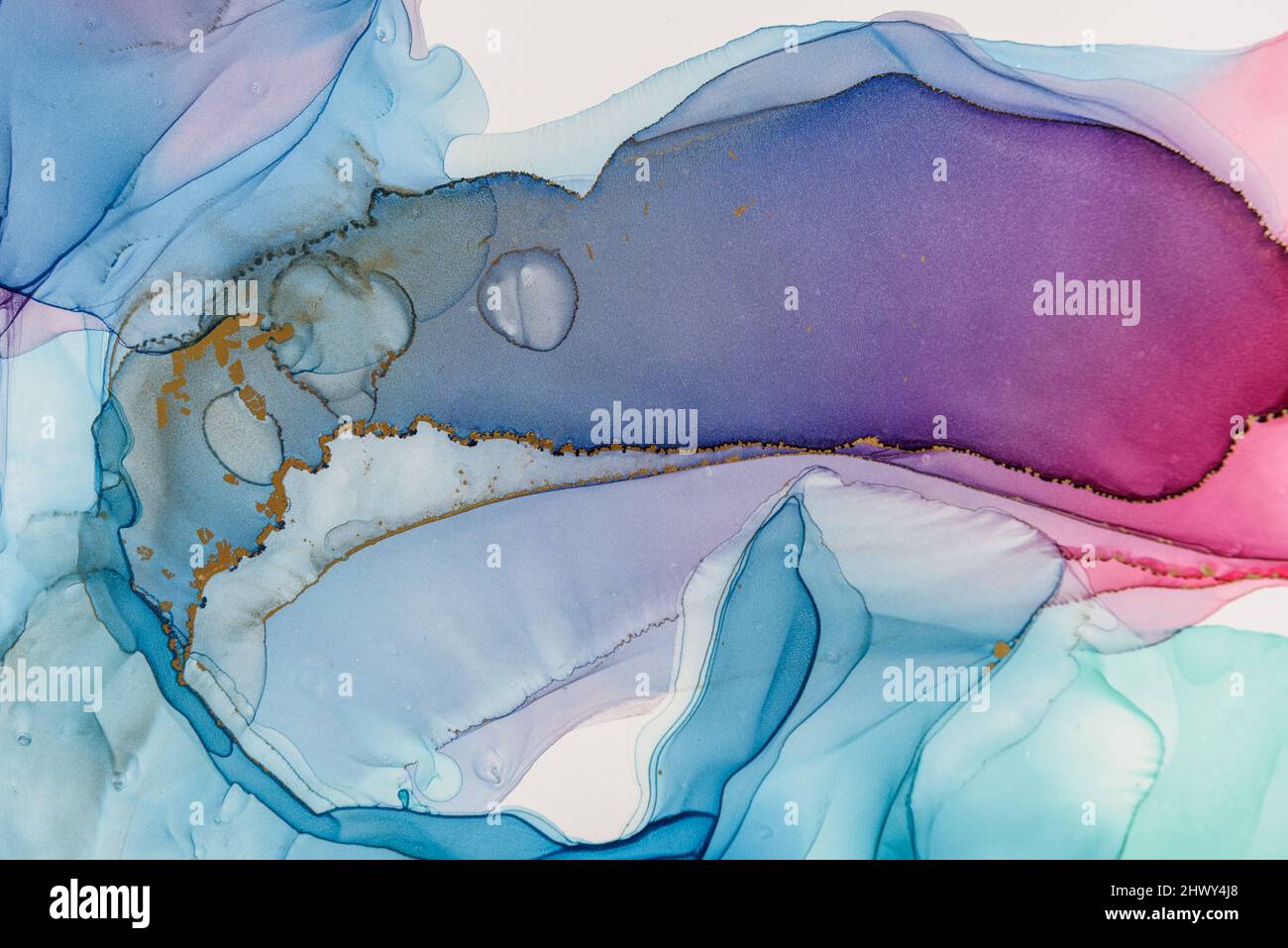 Abstract alcohol ink fluid art background in purple Stock Photo - Alamy