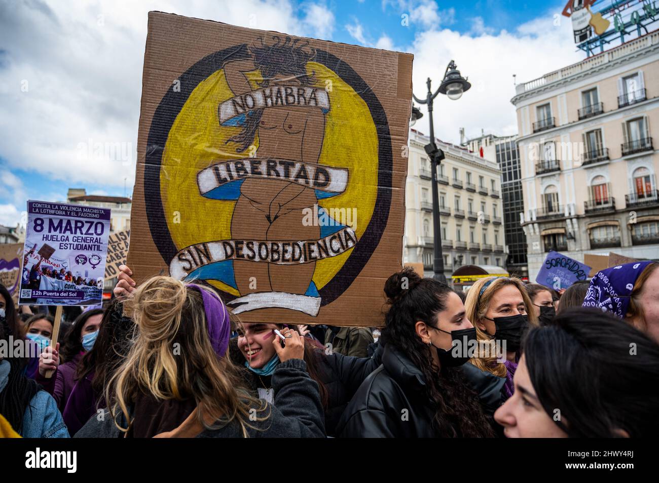 Women rights equal hi-res stock photography and images - Alamy