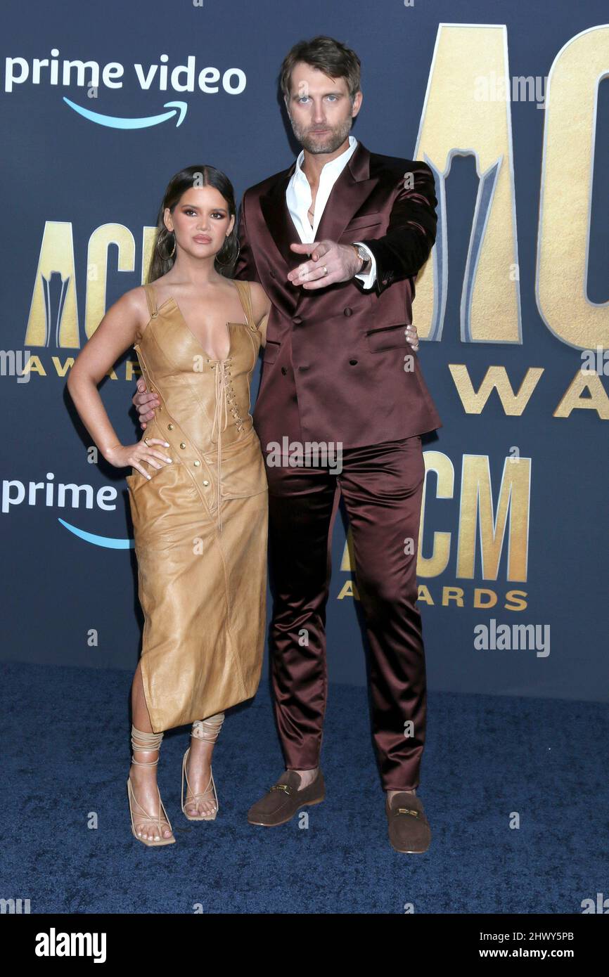 LAS VEGAS - MAR 7: Maren Morris, Ryan Hurd at the 2022 Academy of ...