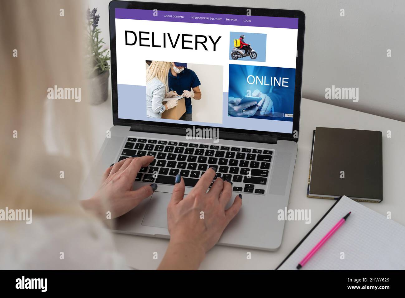 Online ecommerce store, dropshipping business website concept. laptop ...