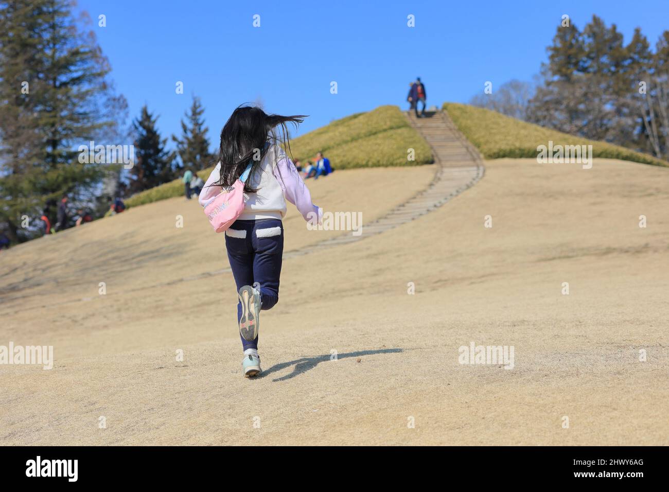 Run back view hi-res stock photography and images - Alamy