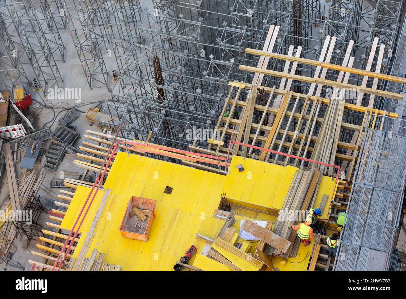 Formwork concrete on structure hi-res stock photography and images - Alamy