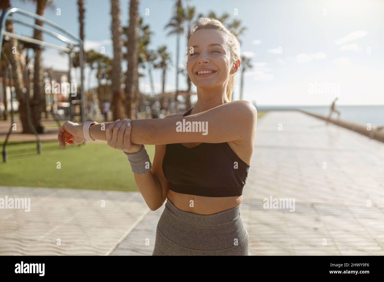 Daily fitness hi-res stock photography and images - Alamy