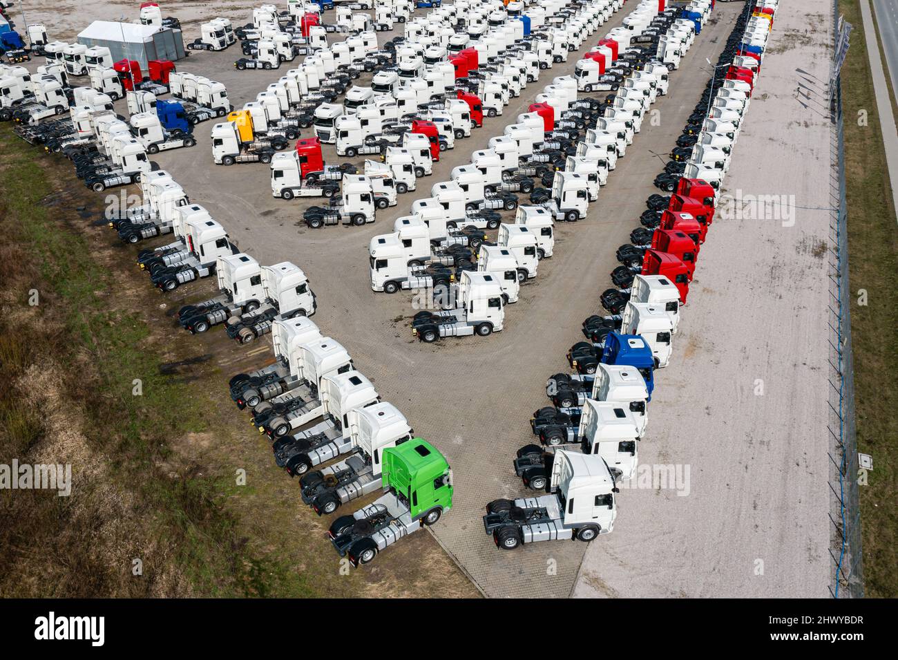 Aerial view truck parking lot hi-res stock photography and images - Alamy