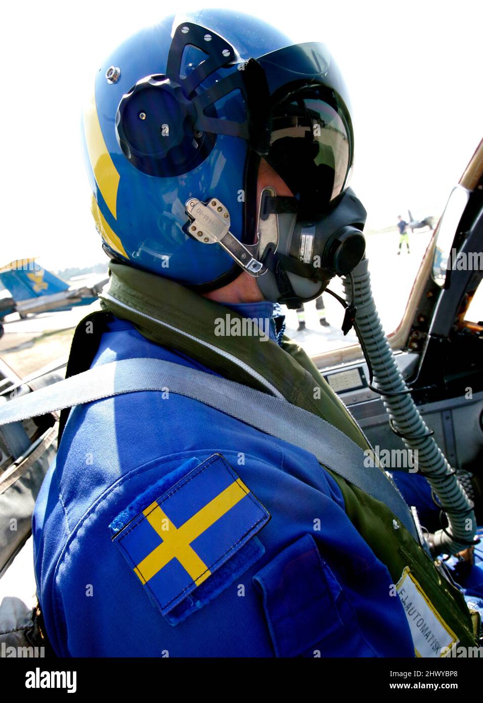 The Saab 105 is a Swedish high-wing, twinjet trainer aircraft developed ...