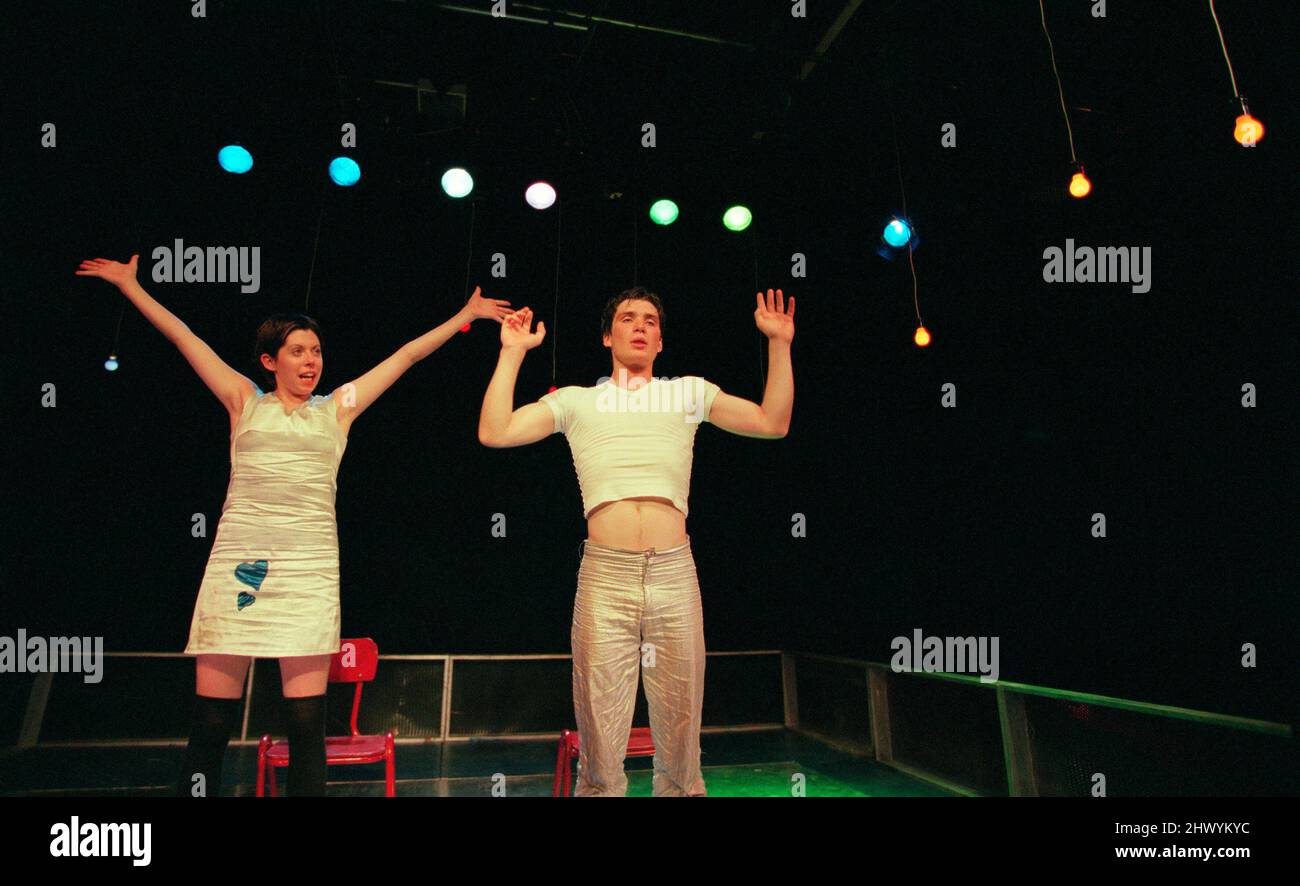 Eileen Walsh (Runt), Cillian Murphy (Pig) in DISCO PIGS by Enda Walsh ...