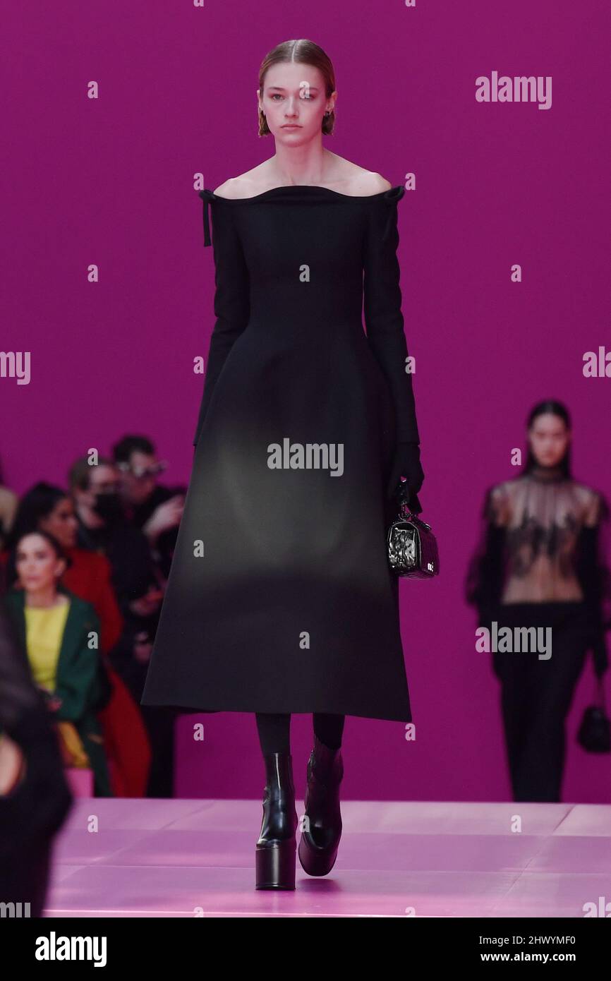A model walks on the runway at the Valentino fashion show during Fall/Winter 2022 Collections ...