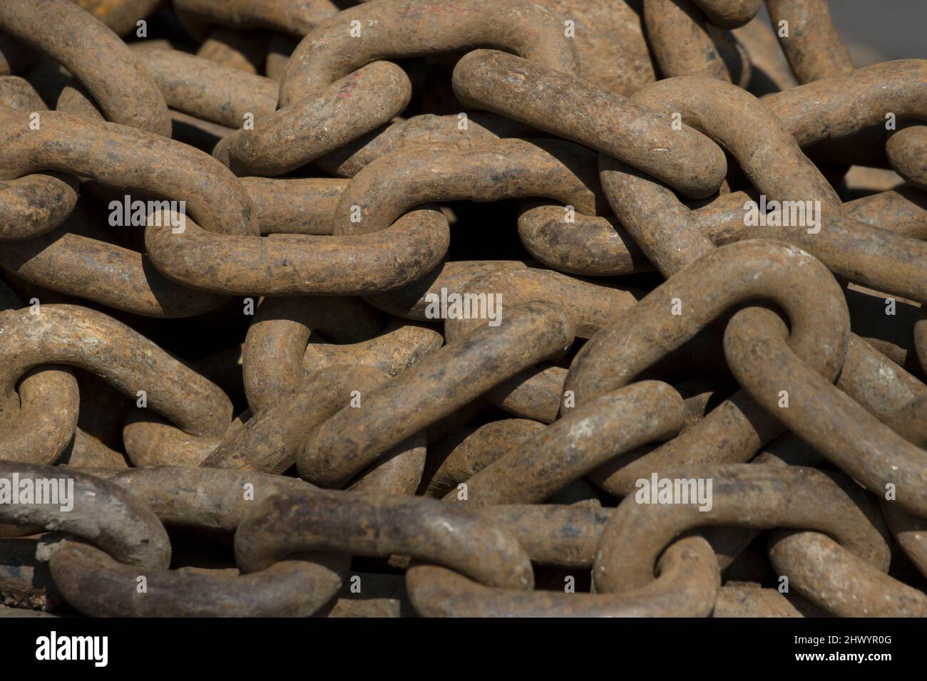 Heavy Duty Chain Stock Photo - Alamy