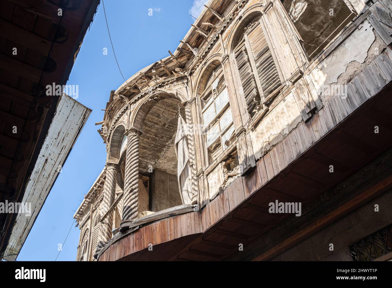 Downtown damascus syria street scene hi-res stock photography and ...