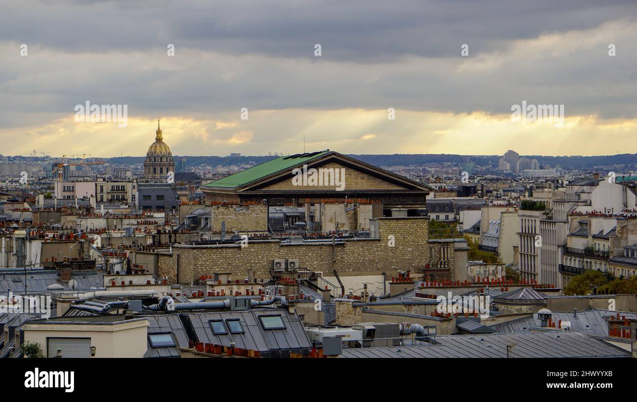 Vue aerienne opera paris hi-res stock photography and images - Alamy