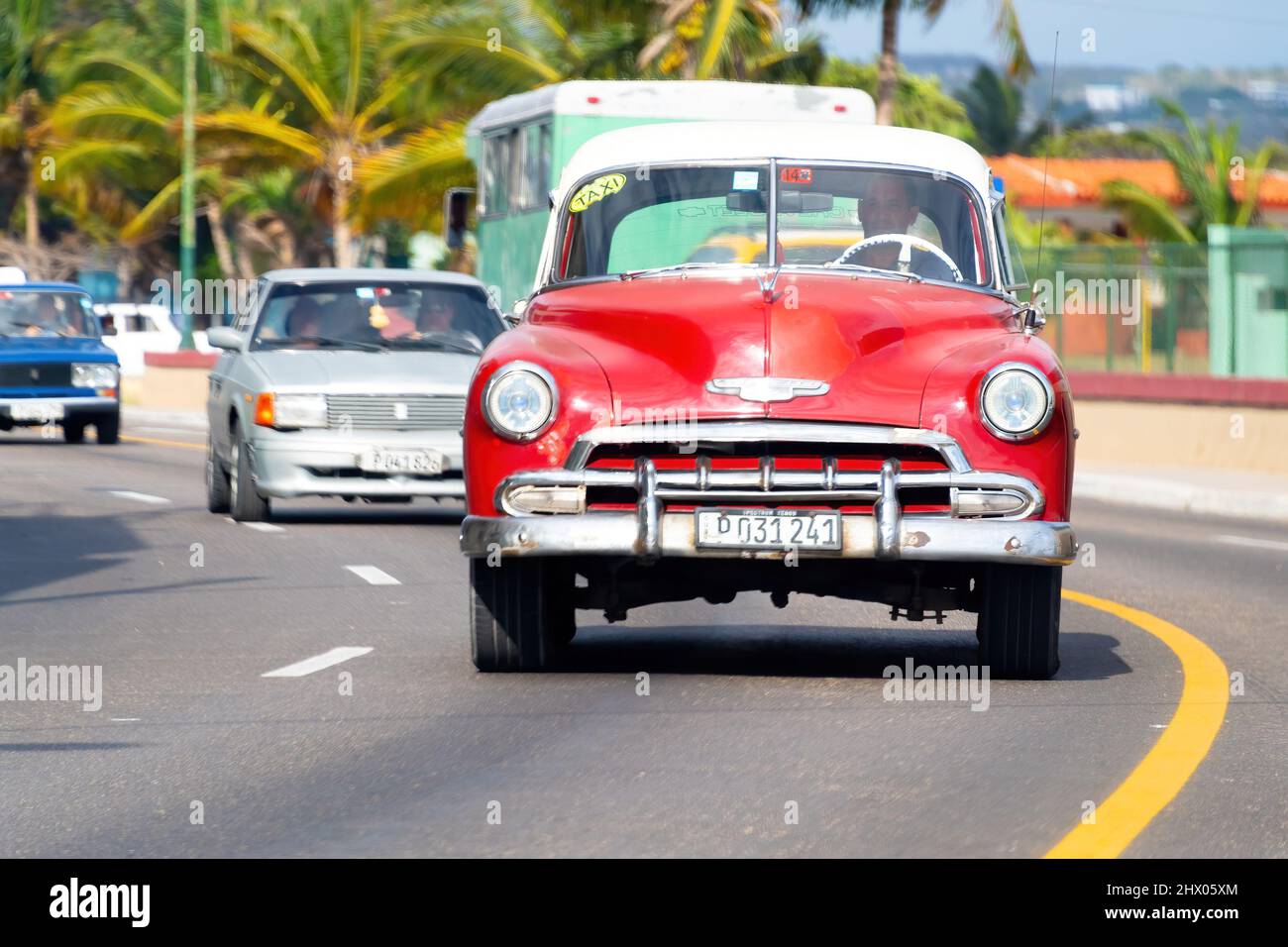 Vintage cuban cars hi-res stock photography and images - Alamy