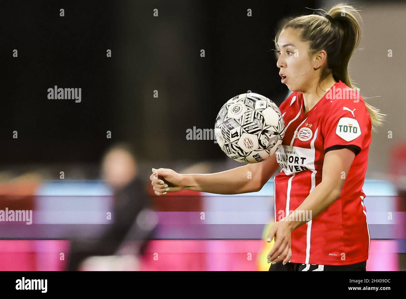 EINDHOVEN, 08-03-2022 ,De Herdgang, TOTO KNVB Beker , PSV - Feyenoord ...