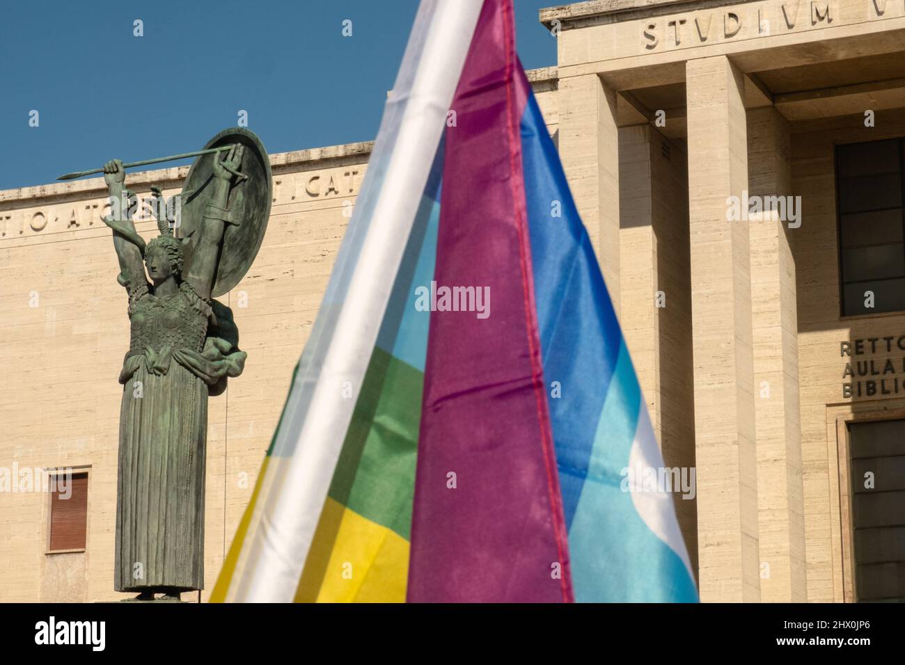 Simbolo di roma hi-res stock photography and images - Alamy