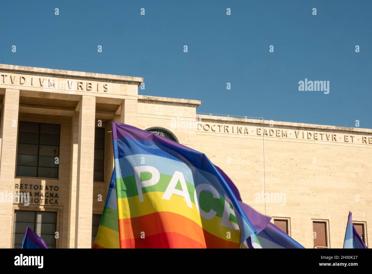 Simbolo di roma hi-res stock photography and images - Alamy