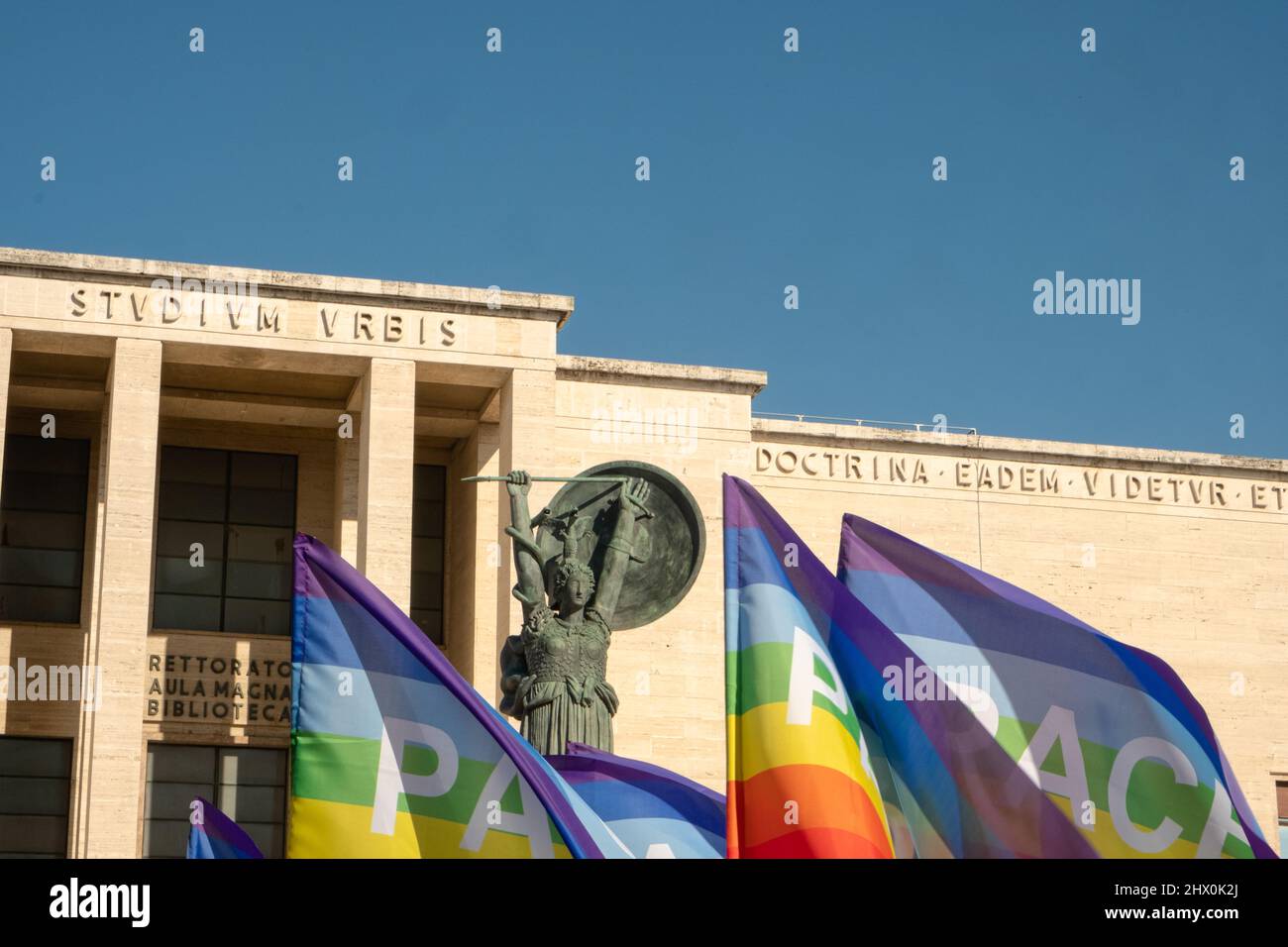Simbolo di roma hi-res stock photography and images - Alamy