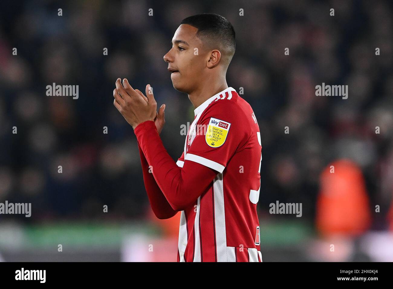 Kyron Gordon #34 of Sheffield United applauds the fans at the end of ...