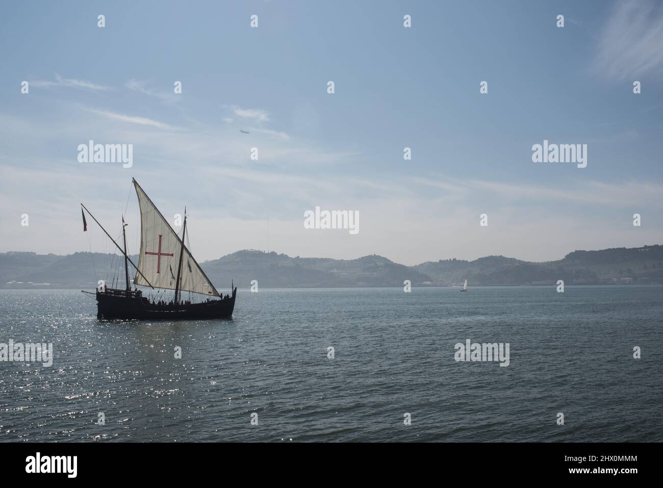 Traditional ship sailing in Lisbon Stock Photo - Alamy