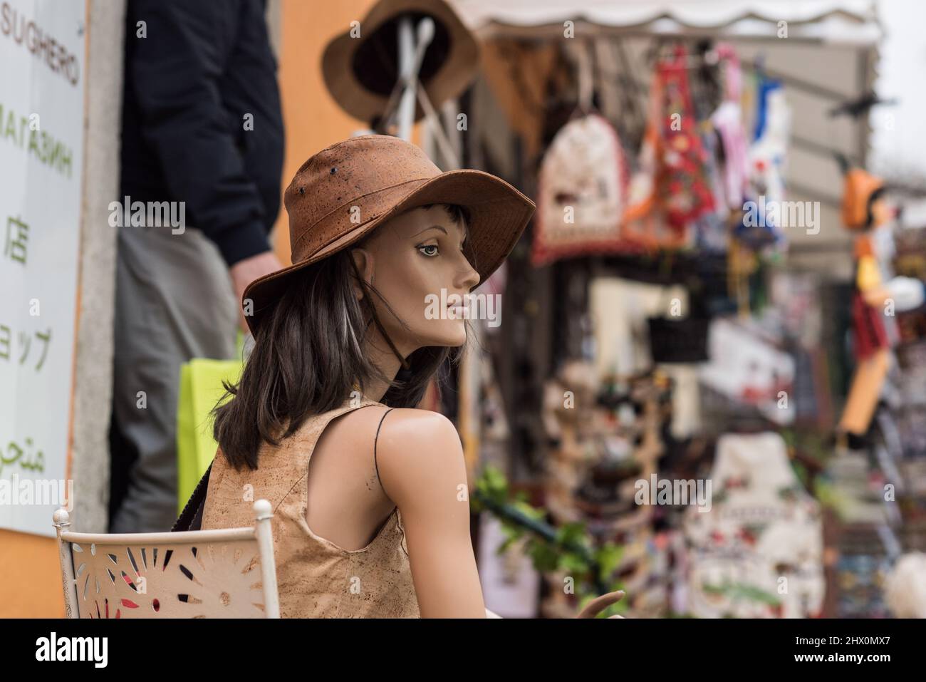 Off screen hi-res stock photography and images - Alamy