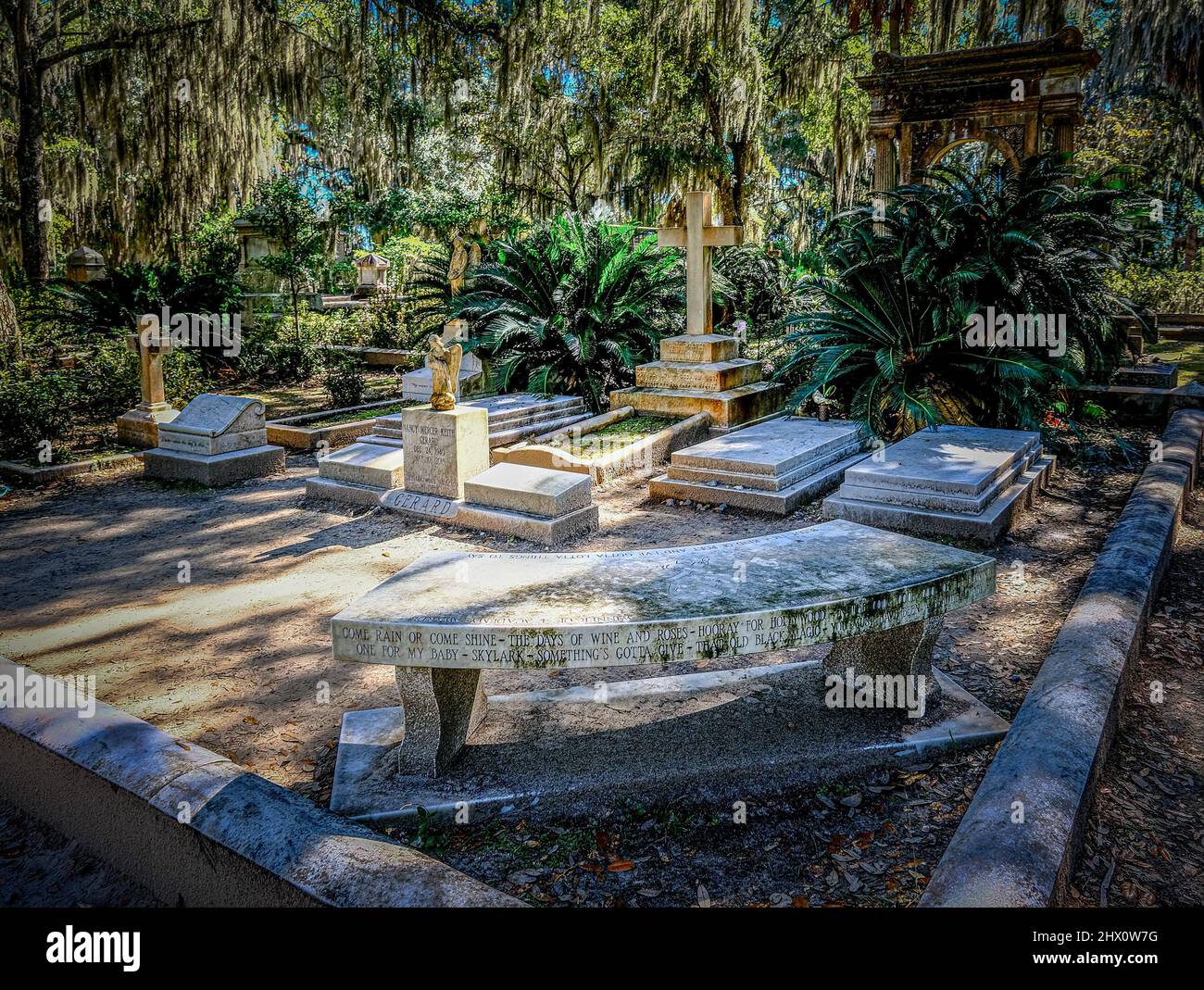 Johnny Mercer Burial Plot in Bonaventure Cemetery Stock Photo - Alamy