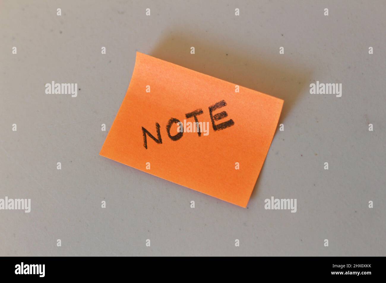 Orange sticky note written note hi-res stock photography and images - Alamy