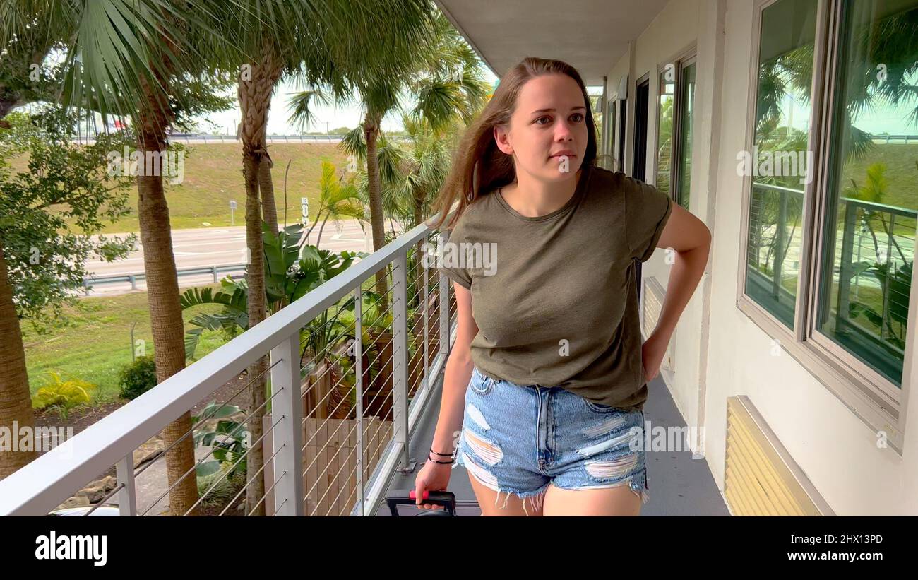 Guest checks in hi-res stock photography and images - Alamy