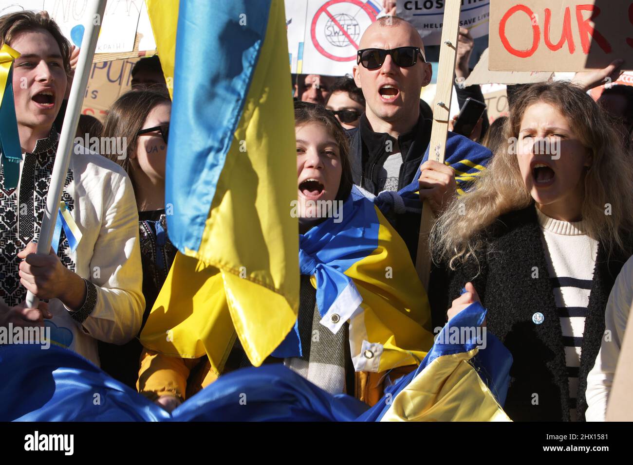 Protests against the Russian military invasion of Ukraine Stock Photo ...