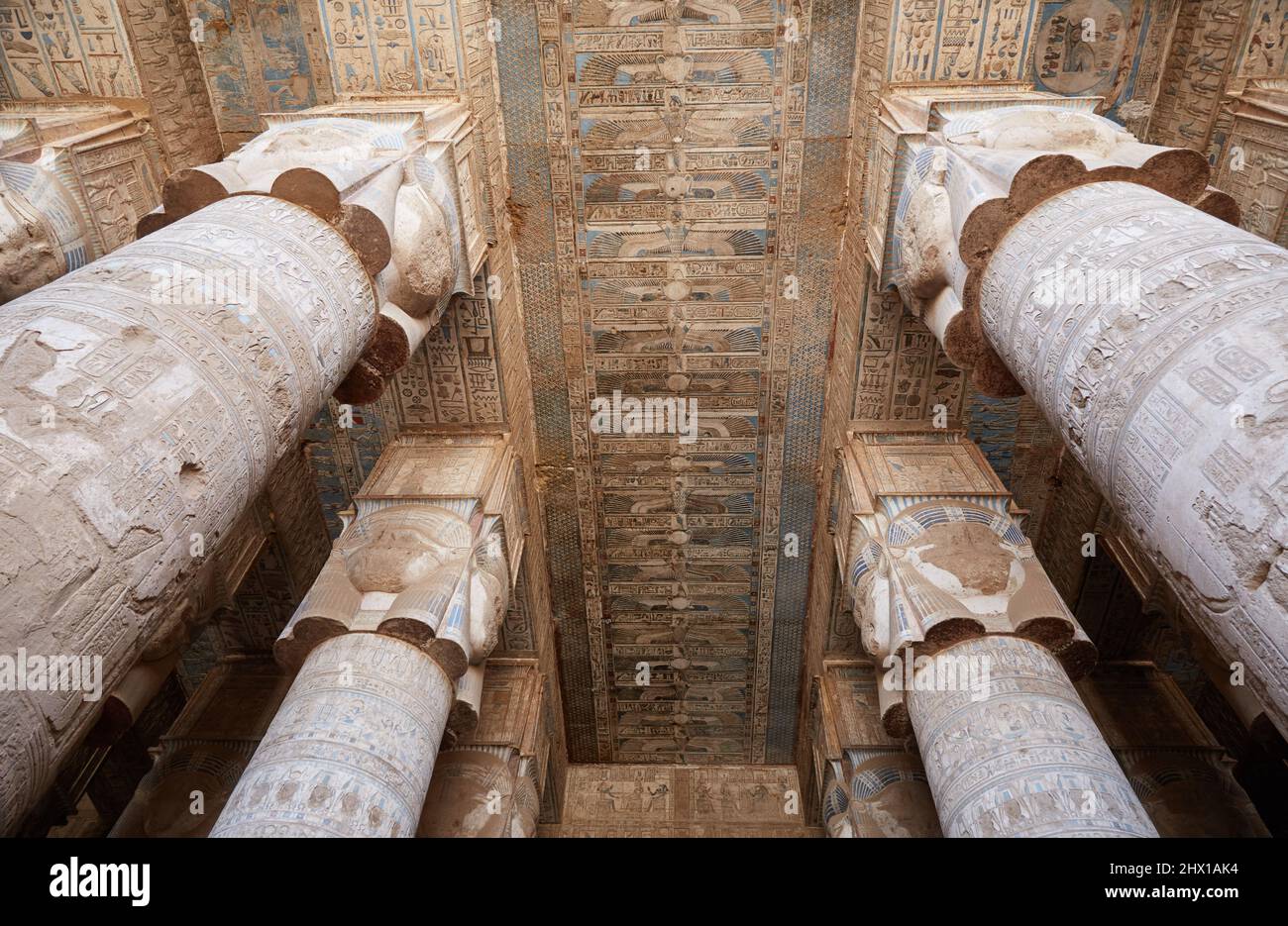 The Stunning Ceiling Art of Egypt's Dendera Temple Stock Photo - Alamy