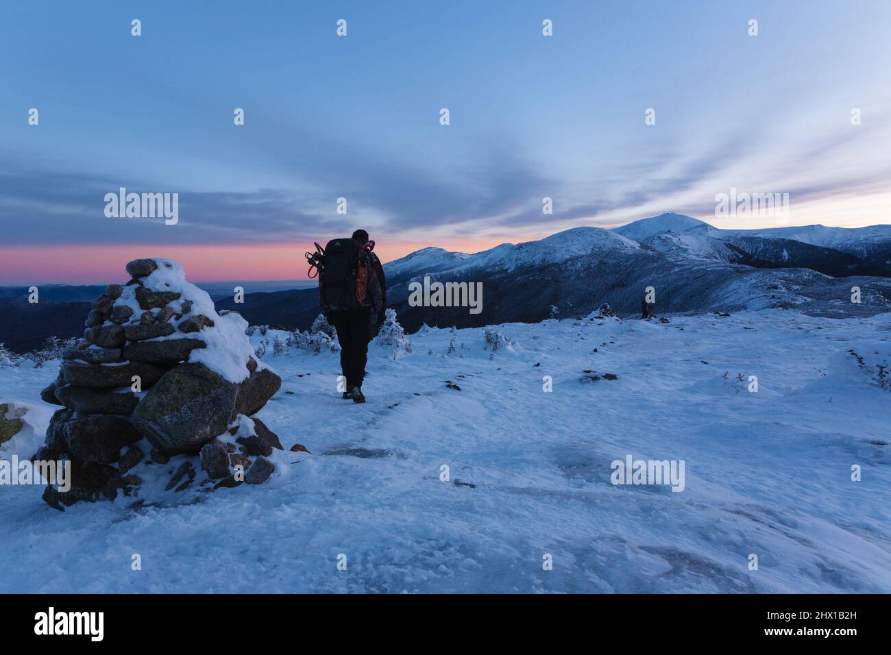 Presidential range sunrise from summit hi-res stock photography and ...