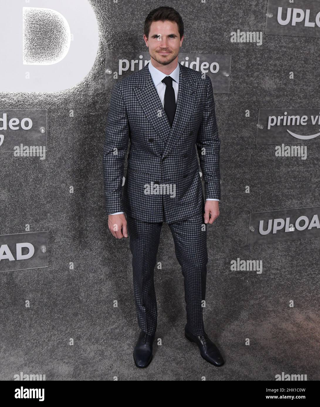 Los Angeles, USA. 08th Mar, 2022. Robbie Amell arrives at Amazon Prime ...