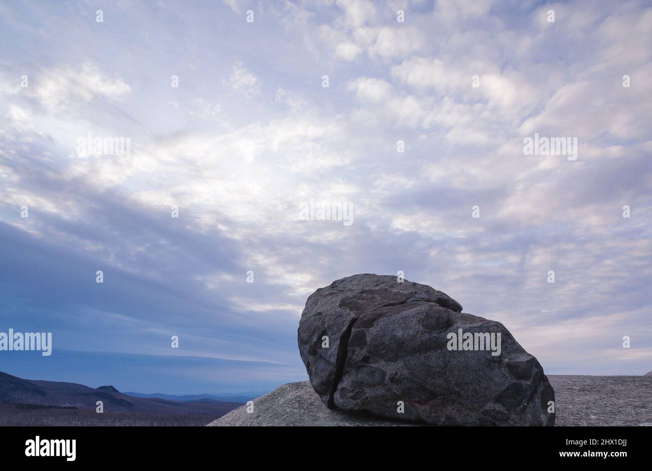 Cloudy sunset from Middle Sugarloaf Mountain in Bethlehem, New ...