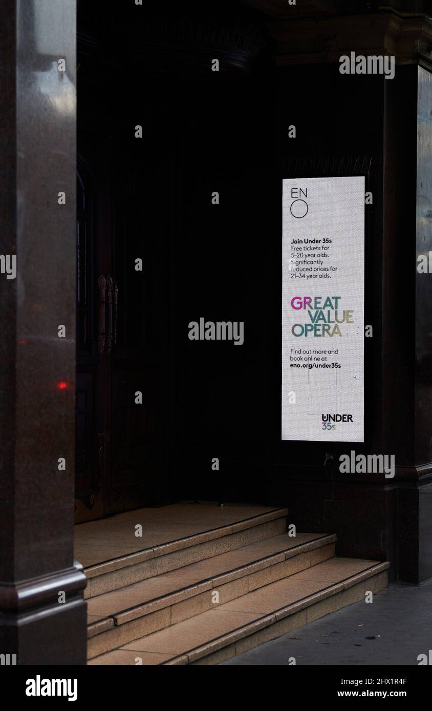 Eno english national opera london coliseum entertainment singing hi-res ...