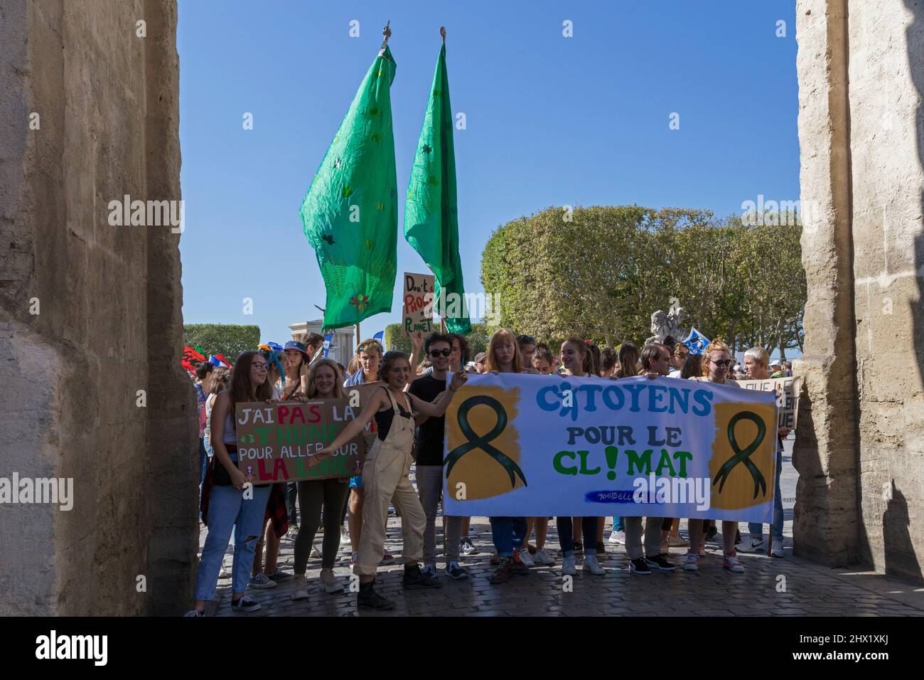 March for the Montpellier Climate in the streets of the city ...